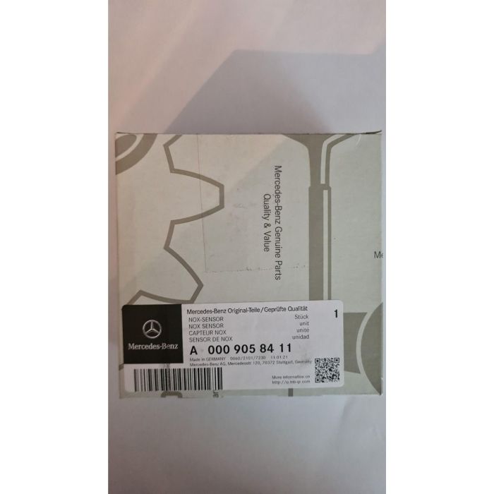 Mercedes-Benz A0009058411 Continental A3C01067400-608 NOx sensor
